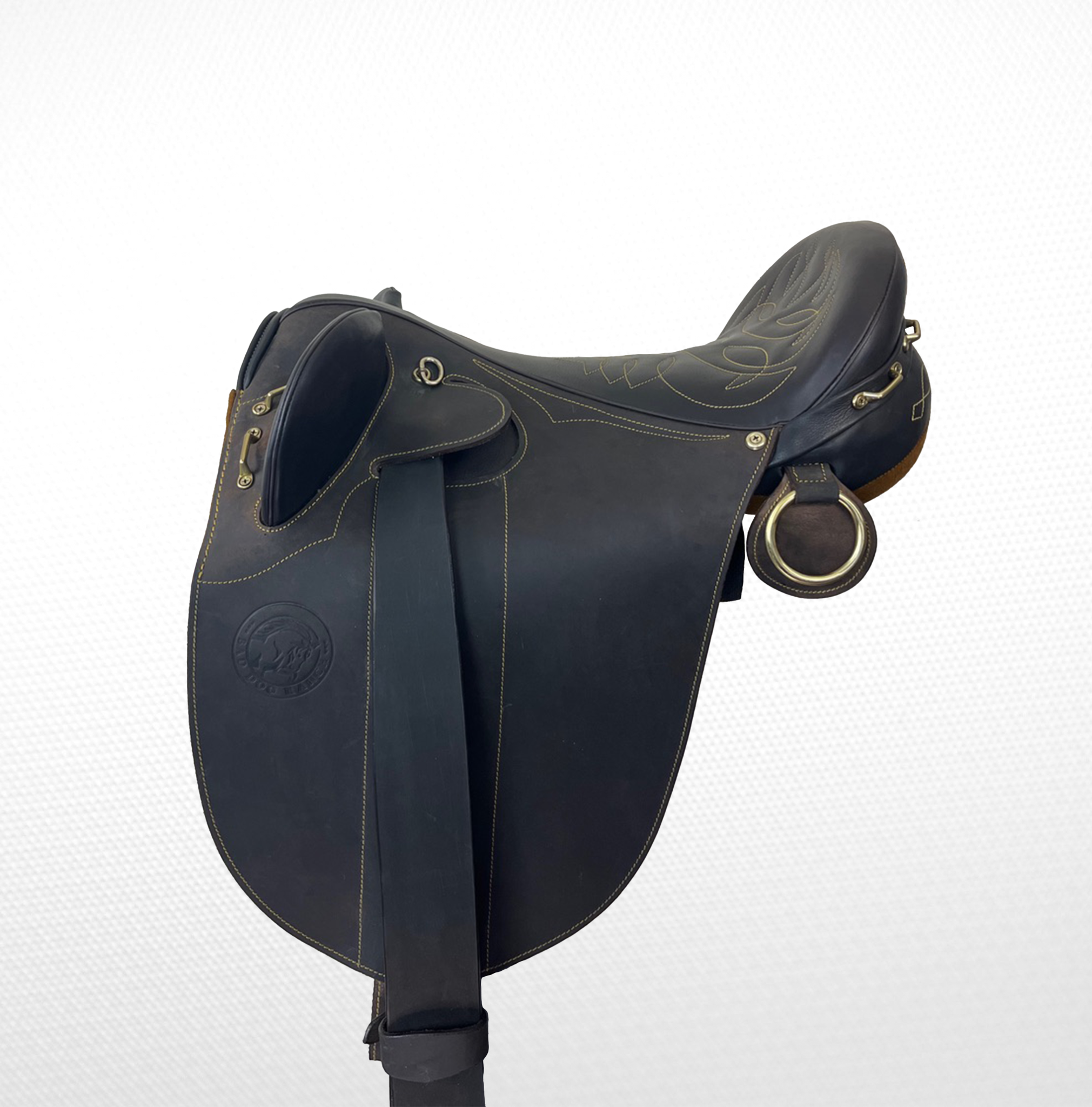 Best Saddles for Draft Horses - Bad Dog Ranch